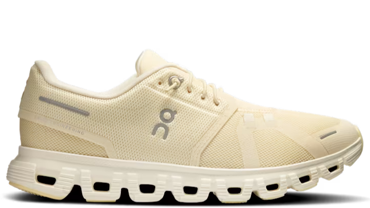 On Running Cloud 6 Castor Ivory (Women's)